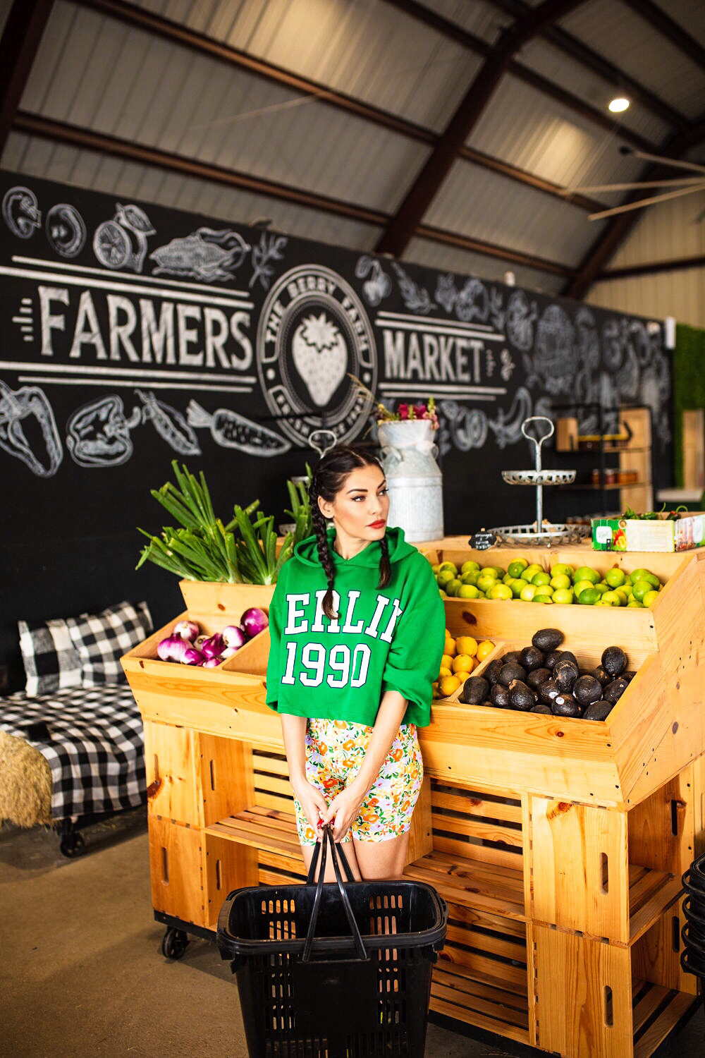 The BERRY FARMS – Dress U Can